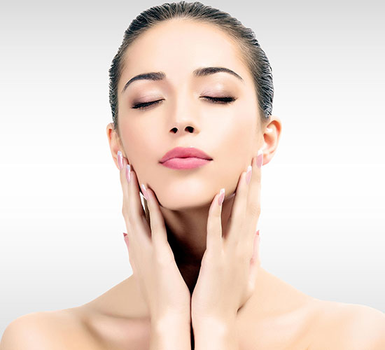 Quelle chirurgie esthétique faire en hiver ? - Clinique Esthétique ...